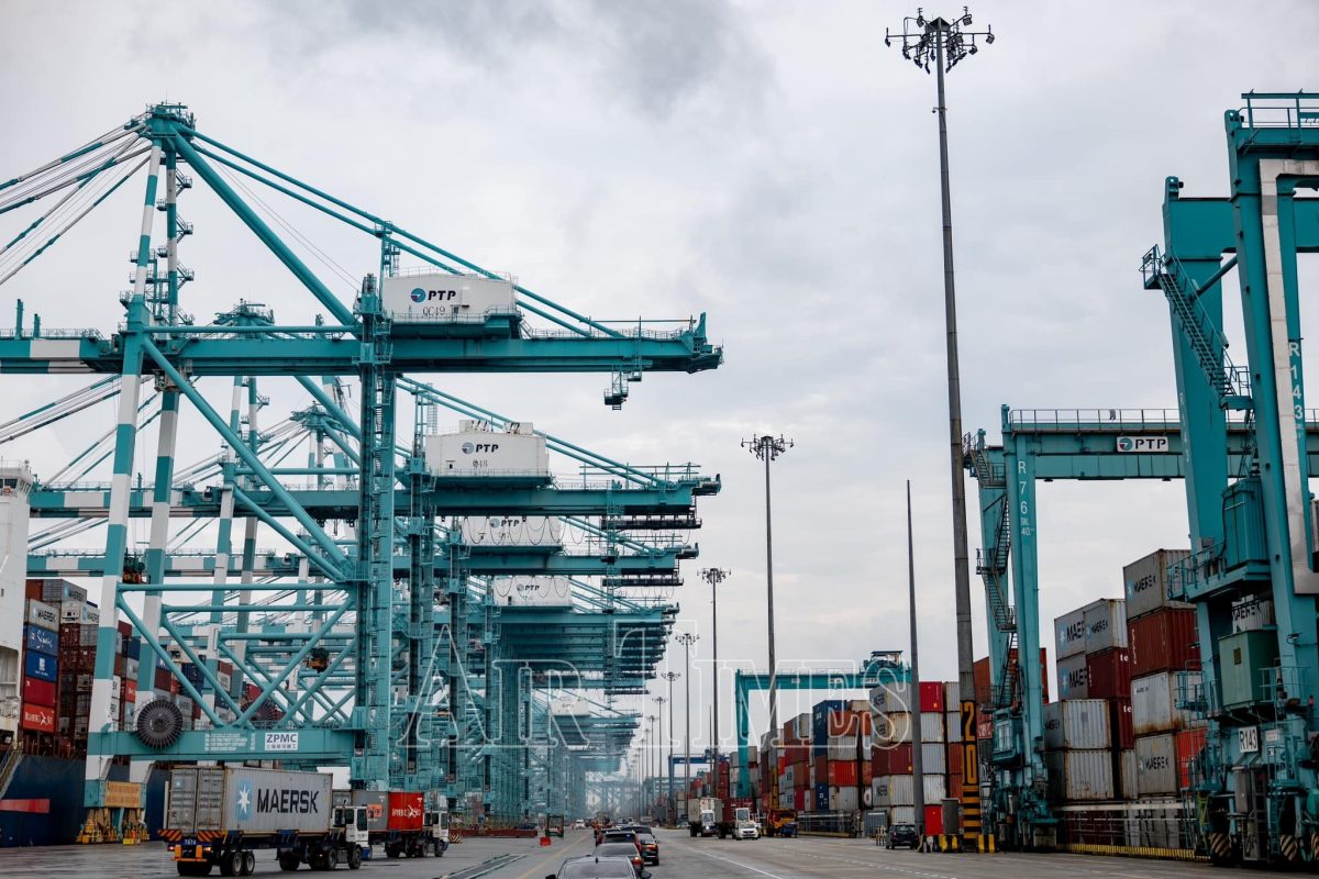 Pelabuhan Tanjung Pelepas catat kejayaan luar biasa di peringkat ...